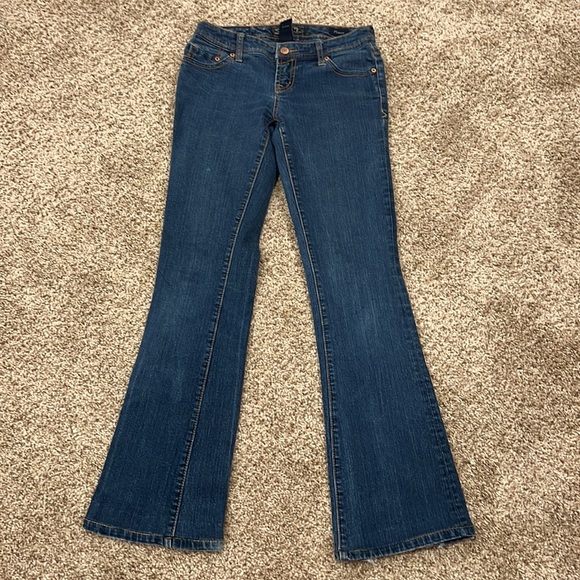 Seven7 | Jeans | Seven 7 Jeans Logo Stitch Pocket Flare Leg Size 24 ...